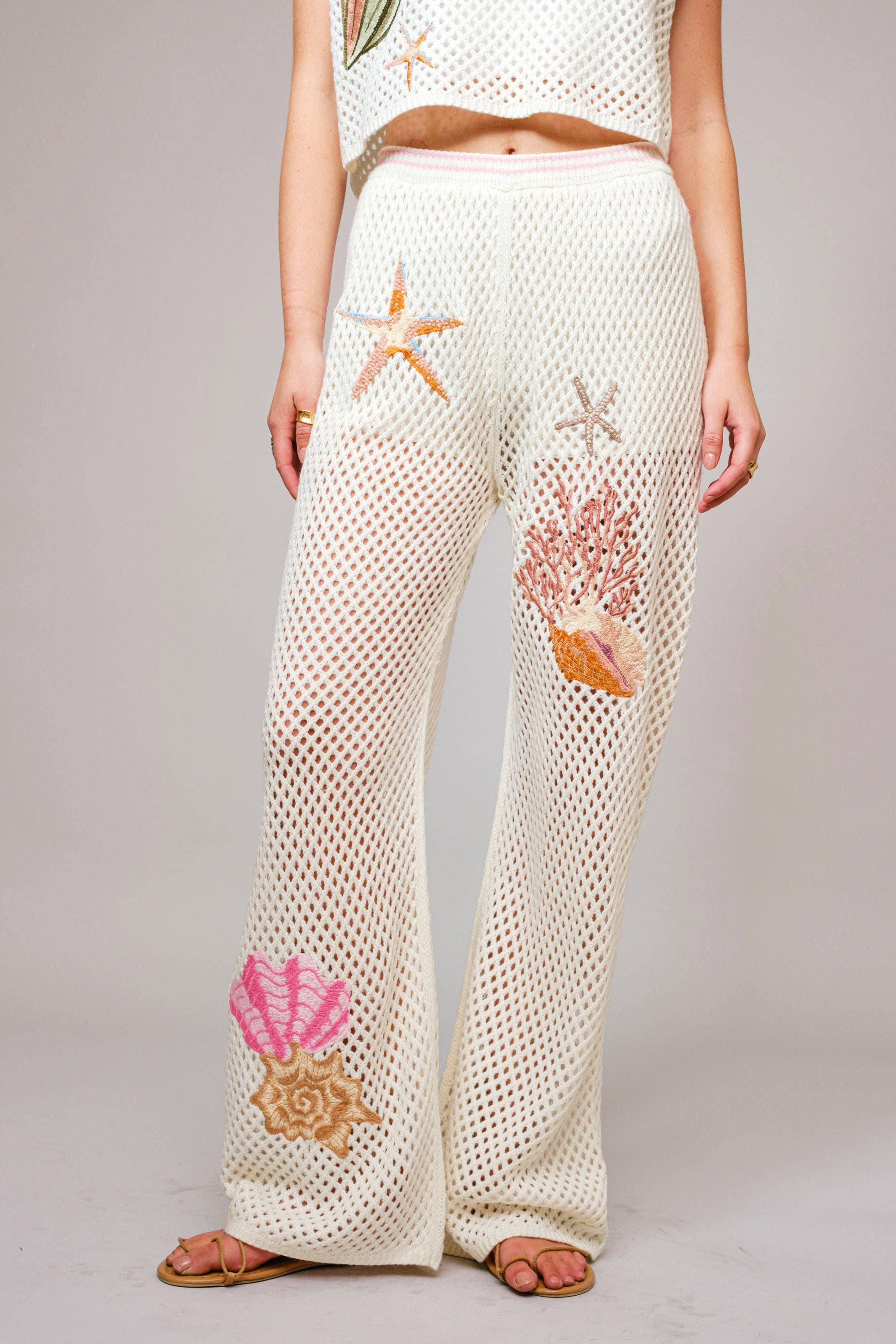 Seashell Embroidered Pants – Coco And Capri